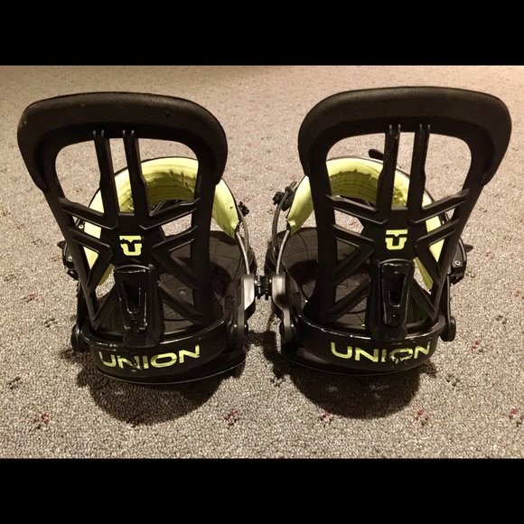 UNIONBAY | Other | Union Contact Pro Snowboard Bindings Ml | Poshmark